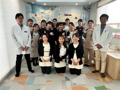 こんにちは😃きまた歯科です 今日は山梨県から、クリニックささもと歯科の皆さんが 当院に見学におみえになりました 遠方からご来院いただきまして