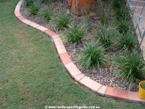 How To Install Landscape Edging Pavers Easepag