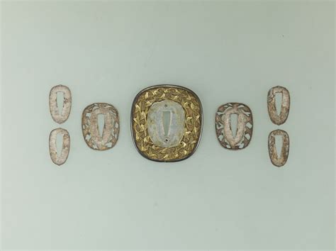 E0043987 群鳥文兵庫鎖太刀（号上杉太刀） 東京国立博物館 画像検索