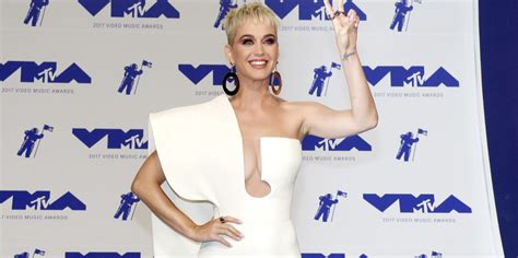 Katy Perry Zodiac Sign And Birth Chart Yourtango
