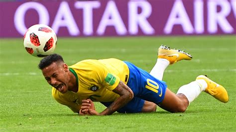 Tite En El Año 2012 Neymar Es Un Mal Ejemplo Para Los Niños