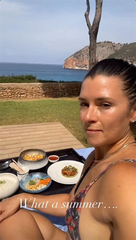 Slow Motion Booty Shake Rdanicapatrick