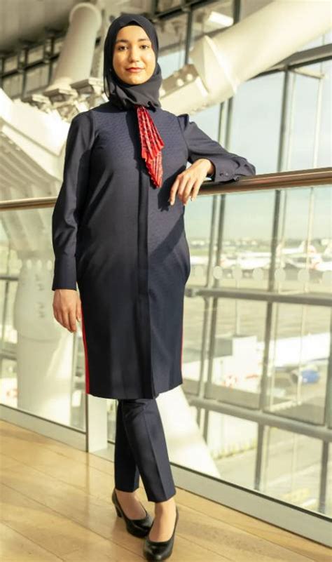 Uniform Baharu British Airways Pertama Kali Benar Kru Kabin Bertudung