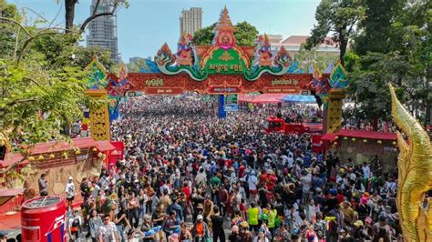 រាជធានី ខេត្ត៥ទទួល«ភ្ញៀវទេសចរច្រើនជាងគេក្នុងថ្ងៃចូលឆ្នាំថ្មី៣ថ្ងៃ សុីសុីថាមស៍