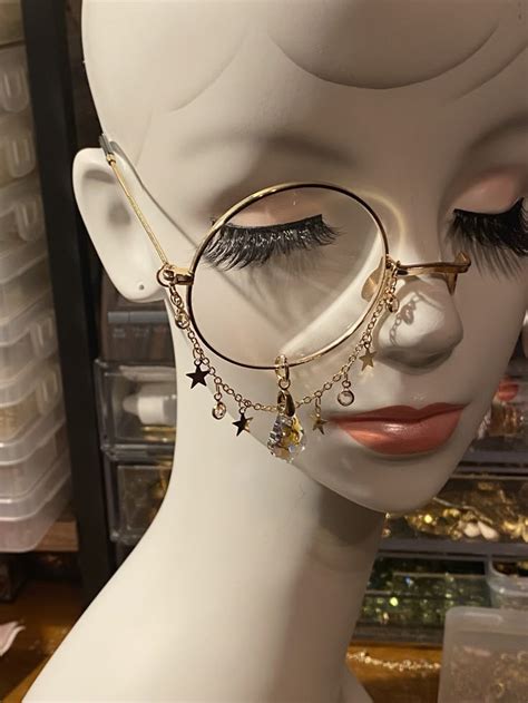Pin By Insine Cartoonist On Glasses Fancy Glasses Fantasy Fashion
