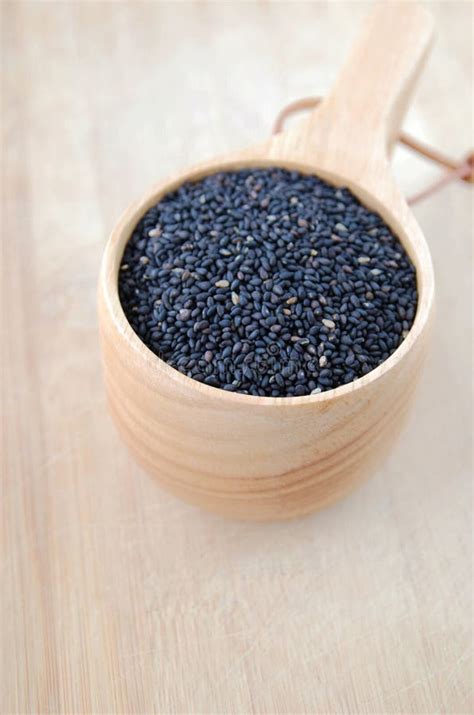 Black Sesames In A Wooden Cup Stock Image Image Of Sushi Board 68322039