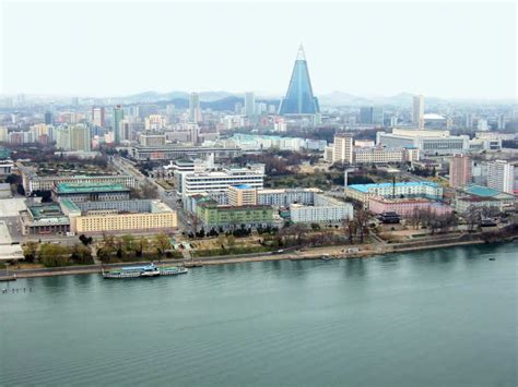朝鲜首都平壤美丽景色图片 朝鲜首都平壤的景色素材 高清图片 摄影照片 寻图免费打包下载