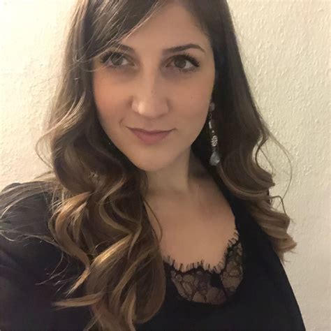 Stefania Daniela Palazzo Direttrice Farmacia Del Vecchio Mercato