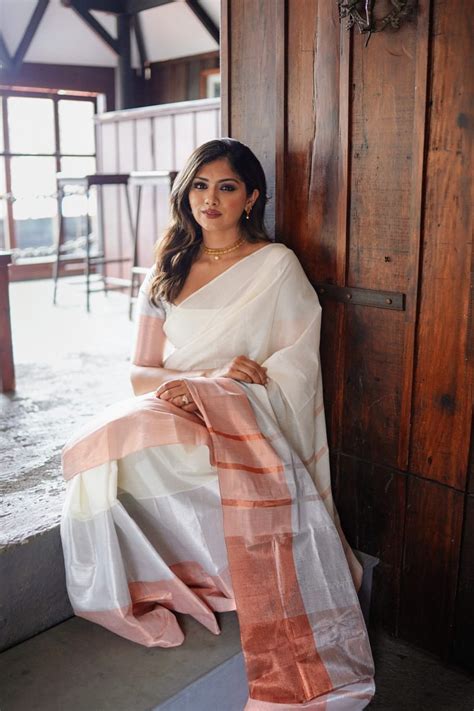 Sai Ram Textiles Kuthampully Silver Rose Copper Premium Cotton Saree