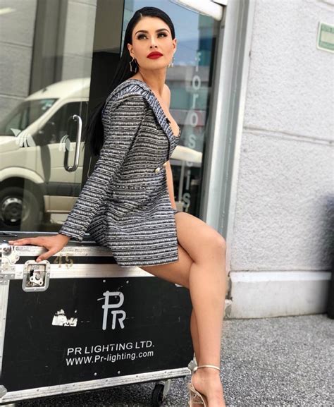 Hot Crossed Legs — Just Waiting Around