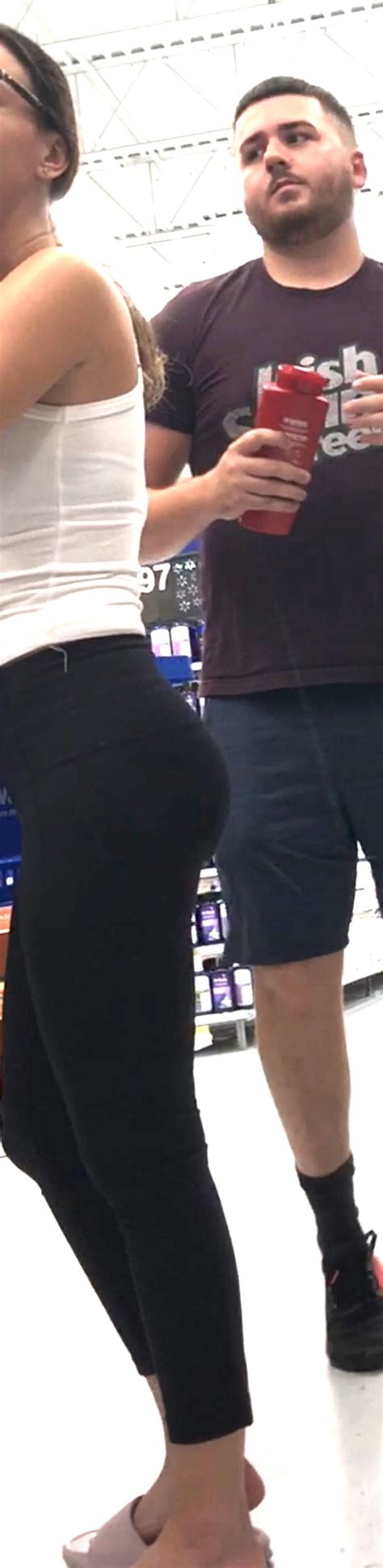 Wally World Booty And Vpl Spandex Leggings And Yoga Pants Forum