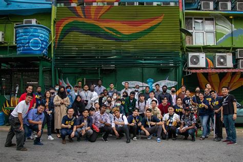 Entrepreneurs In The Making Solving Real World Problems Apu