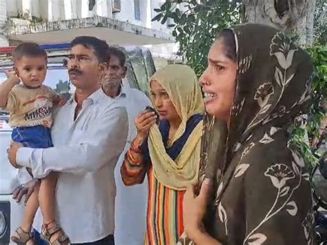 In Meerut The Married Woman Complained About Her Husband To The Ssp