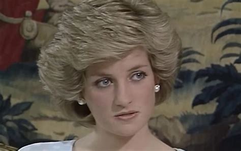 Princess Diana ‘really Smart For Avoiding Questions About Queen Mother