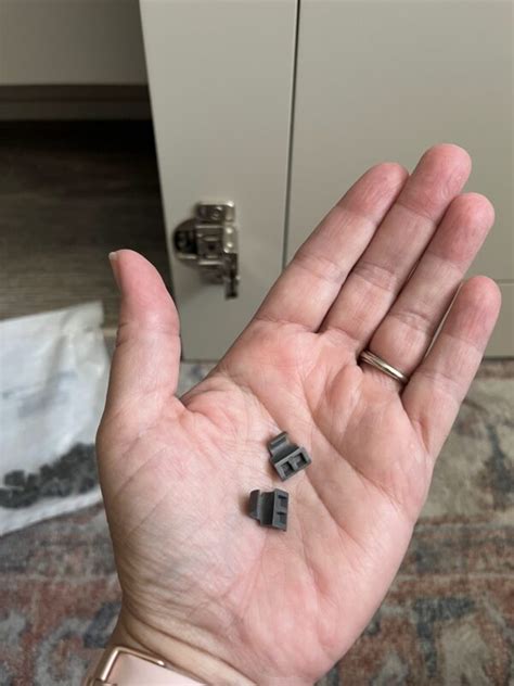 Protect Your Kitchen With Cabinet Hinge Restrictor Clips The Palette Muse