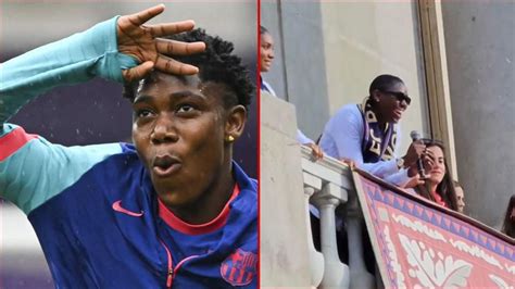 Asisat Oshoala Nigerians Shower Praise On Ballon Dor Nominee As She