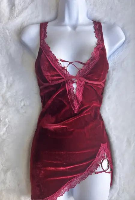 What is Velvet Fabric?