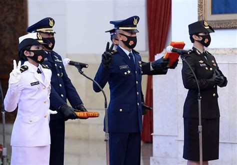 Presiden Jokowi Lantik Perwira TNI Polri Di Istana Negara ReporterID