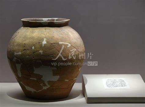 广东广州：“字里春秋——南越国时期文字文物特展”开展 人民图片网