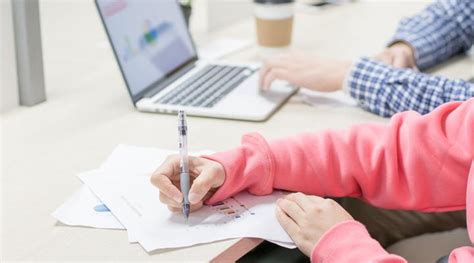 演示视频：知客crm出色的数据表格 知乎