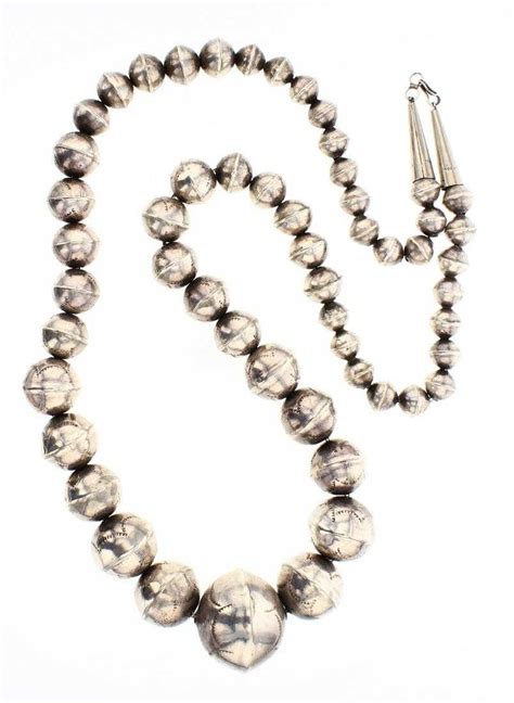 Old Pawn Navajo Pearls Graduated Beads Necklace