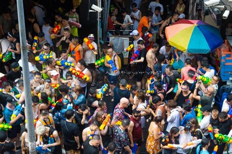 【泰國文化】泰國潑水節攻略！曼谷、清邁、芭達雅、大城、孔敬 5 大潑水戰場