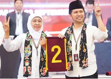 Dua Minggu Jelang Coblosan Pasangan Cagub Jatim Khofifah Emil Dardak