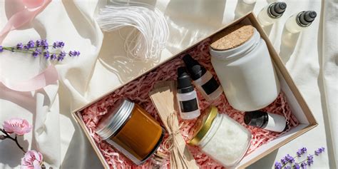 Welcome Common Scents Mom