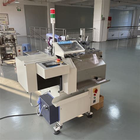 Kamgold Full Automatic Paper Car Air Freshener Stringer Machine Automatic Hangtag Machine And