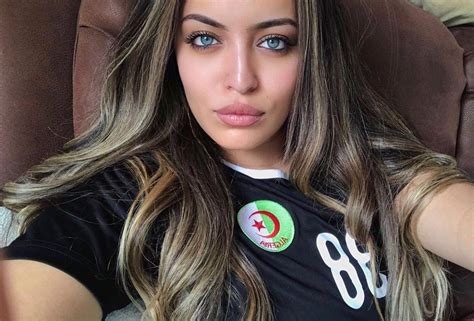 Algerie Beautiful Arab Women Beautiful Women Pictures Beautiful Hair