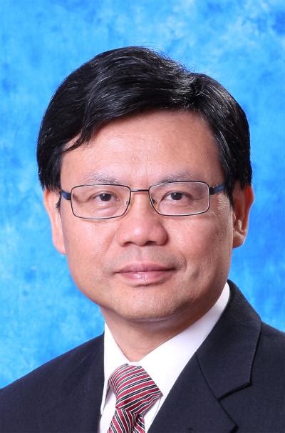 主任介绍复旦大学附属金山医院