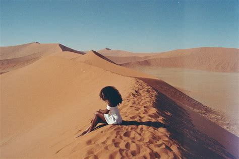 NAMIB DUNES Spirited Pursuit