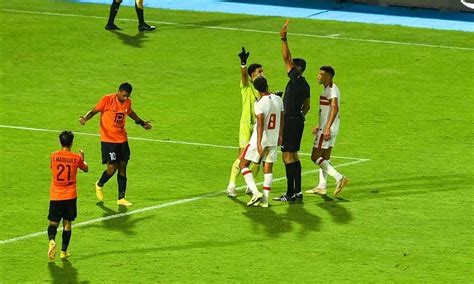 Filgoal فيديوهات طرد محمد عواد بعد عرقلة كريم بامبو الدوري المصري