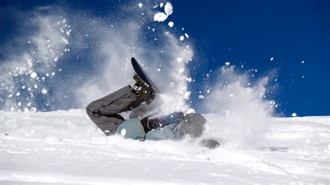 New IPhone Crash Detection Causing Issues For Skiers Snowboarders