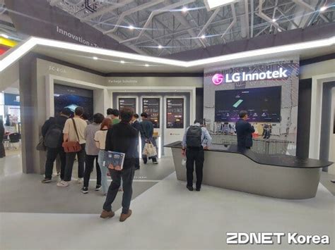 반도체 기판에 로봇도 등장차세대 포장 기술 눈길 Zdnet Korea