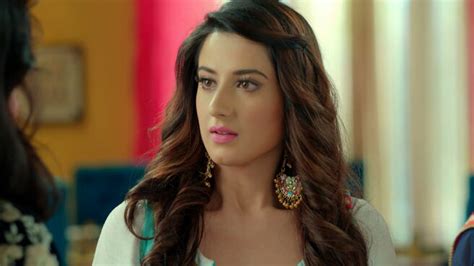 Watch Chena Achena Mon Jaakey Chaaye Season 1 Episode 5 Marriage