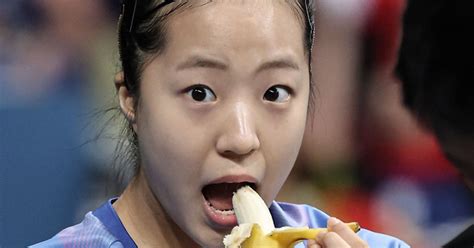 ‘올림픽 바나나 먹방 신유빈 바나나맛우유 모델 됐다