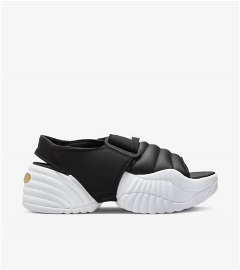 女款 Adjust Force 涼鞋 Black And White Dv2136 001 發售日期 Nike Snkrs Tw