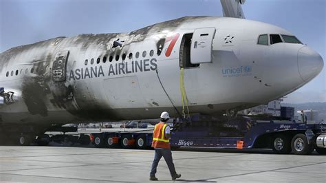 S Happens New Questions Surface About Response To Asiana Plane