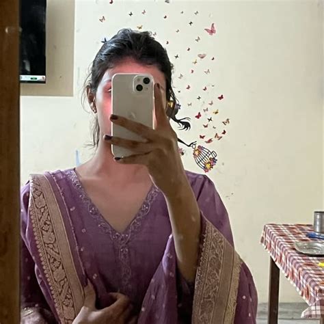 Aaru 🦋 (@aaru_jangir02) • Threads, Say more