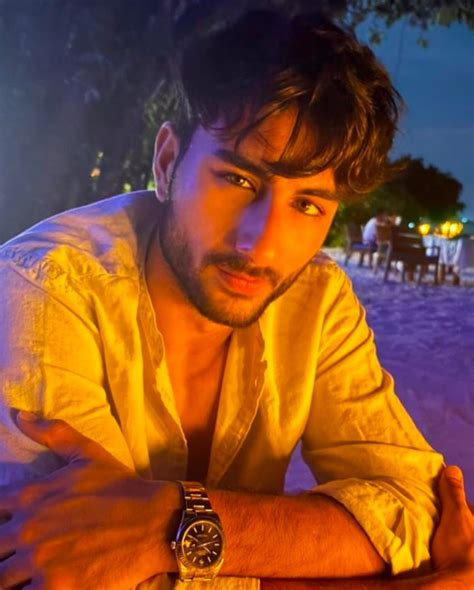 Palak Tiwari And Ibrahim Ali Khan Allegedly Enjoyed A Beach Vacation In