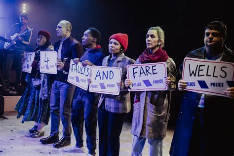 Theatre Review Oliver Twist Tobacco Factory Theatres — City Girl Network