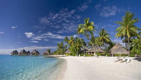 The 15 Most Beautiful White Sand Beaches To Visit