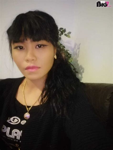 AsiaKim Fickkontakte