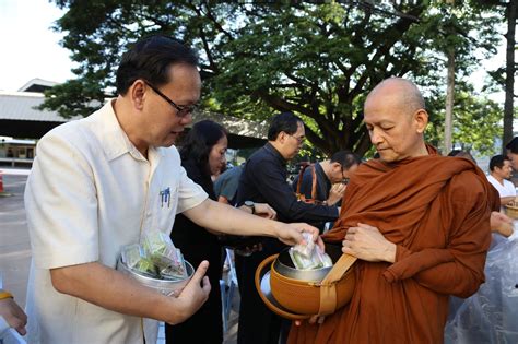 ศ ดร สุรศักดิ์ วงศ์รัตนชีวิน คณบดีบัณฑิตวิทยาลัย ผศ ดร ธีรชัย เนตรถนอม