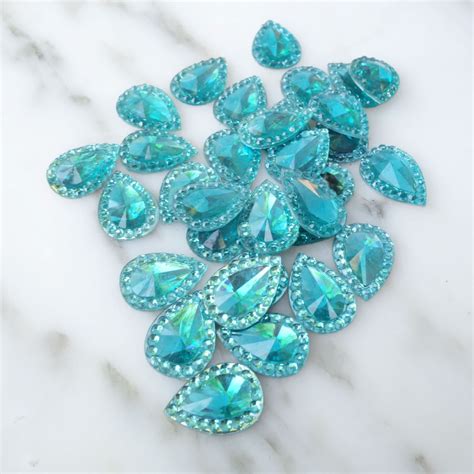 13x10 Lake Blue Standard Teardrop 20pcs Happy Place Bling