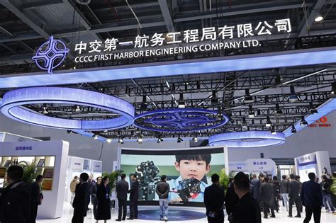 中国南昌数字经济与新基建产业发展大会暨博览会在南昌绿地国际博览中心开幕