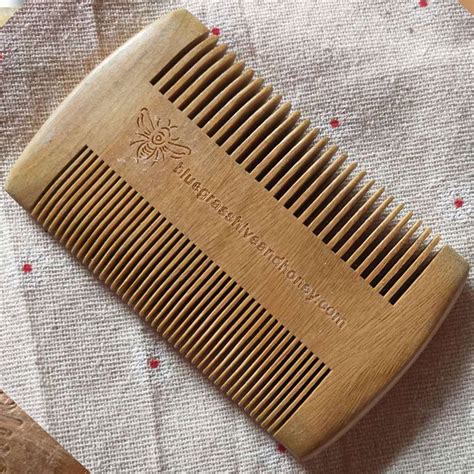 Green Sandalwood Hair Shunfa Double Edged Fine Toothed Comb Beard Comb
