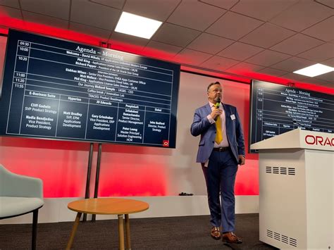 Debra Lilley On Linkedin Great To Be At Oracle Today Always Good To Hear From Nadia Come And