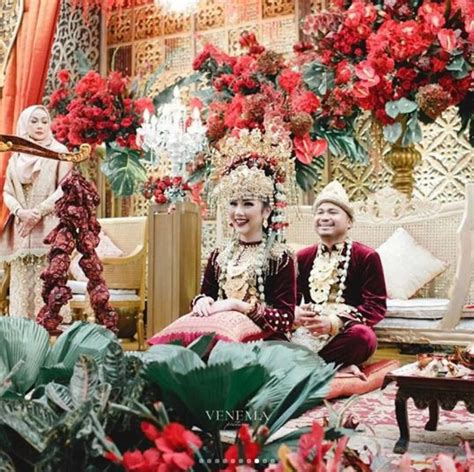 8 Potret Kebahagiaan Afifuddin Kalla Tistha Nurma Saat Pernikahan